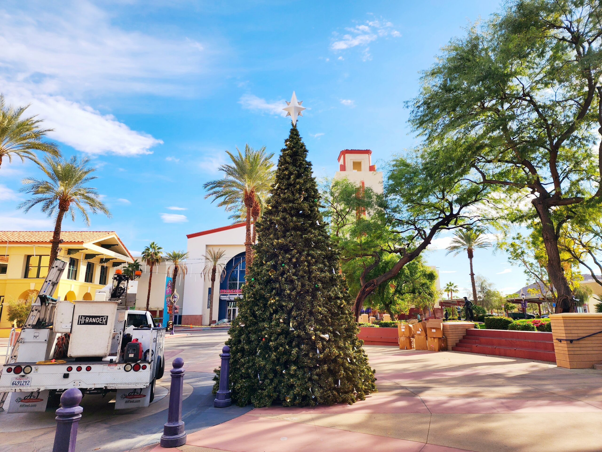 Snow-Fest Returns to Downtown Cathedral City on Dec. 7, 2022, With ...